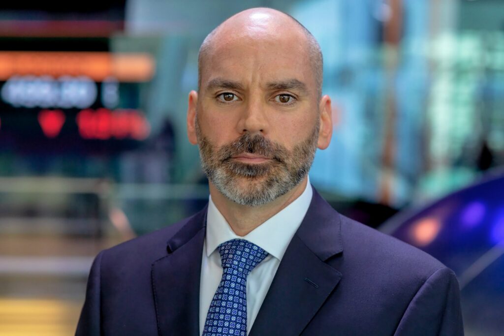 Shawn-Edwards-Headshot-scaled - The TRADE